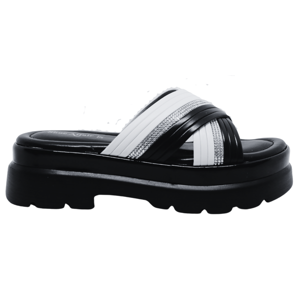 Clarks Official Pakistan – ARQS.PK