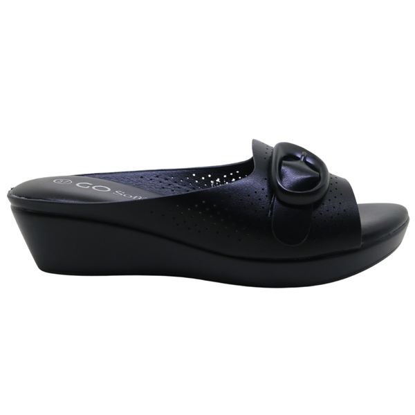 Clarks Official Pakistan – ARQS.PK